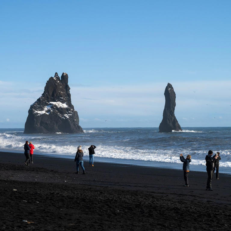 Iceland for first-time visitors: Where to see waterfalls, glaciers ...