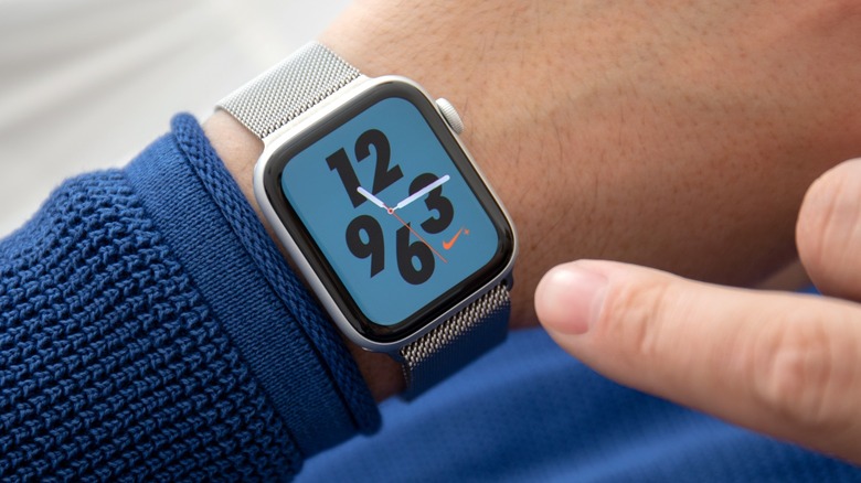 10 of the best Apple Watch face apps