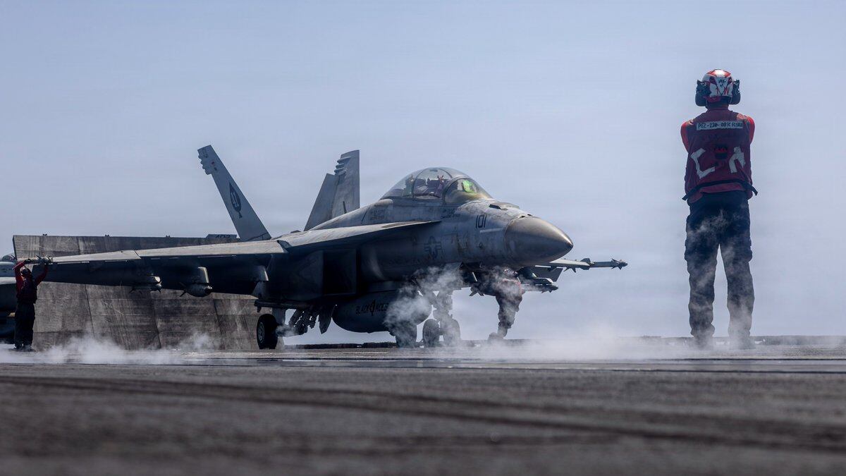 Fresh Iran strikes on Bahrain and Kuwait test failing talks