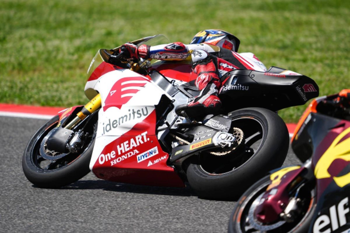 Mario Aji masih absen, Moto2 Italia 2026 berakhir mengecewakan untuk ...