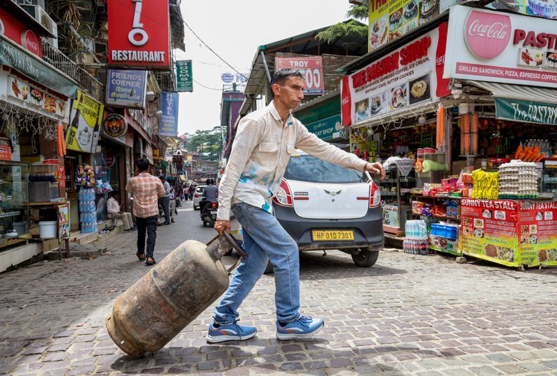 ATF for international airlines cut by 27 per cent; commercial LPG, 5-kg ...