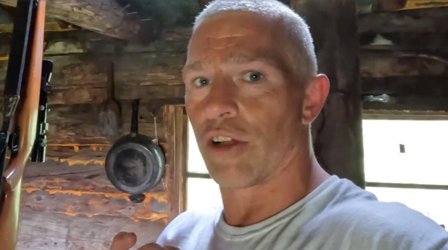 'Alaskan Bush People' star Matt Brown dies at 43 as brother Bear Brown ...