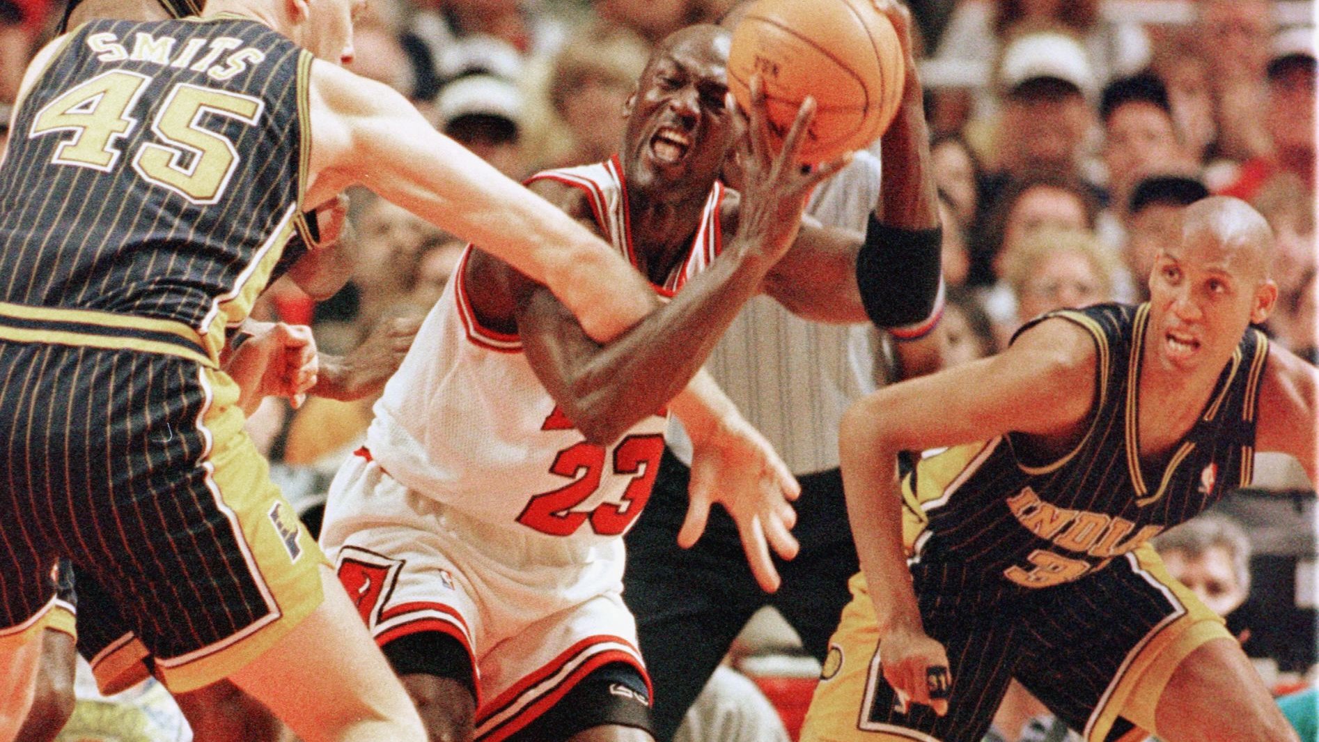 Mam dość. To się musi skończyć. Michael Jordan kontra Jerry Krause ...