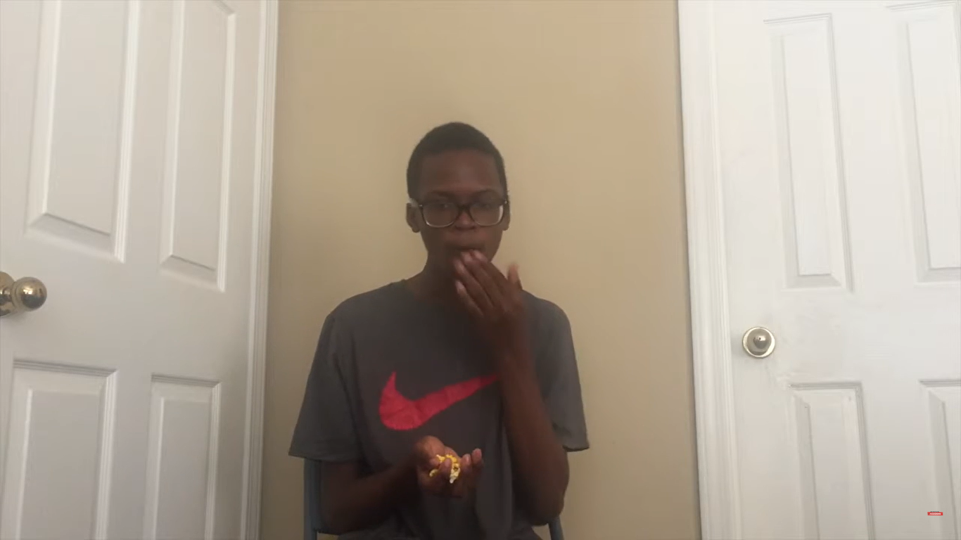 When you bite the popcorn kernel 😭🍿 and your whole jaw feels the impact