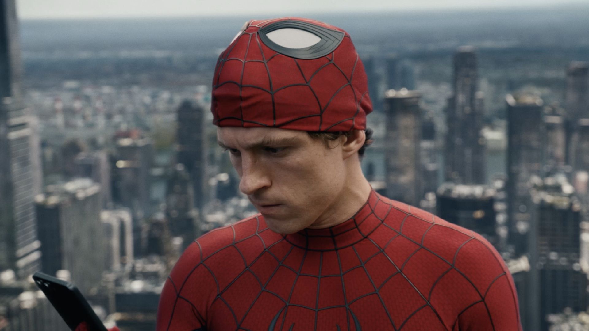 Tom Holland’s update about when his Spider-Man career will end fixes a ...