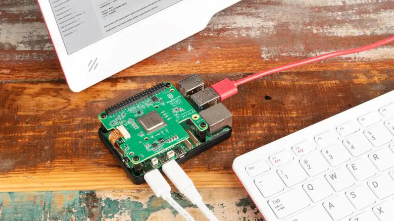 5 Raspberry Pi AI kit projects for every user level
