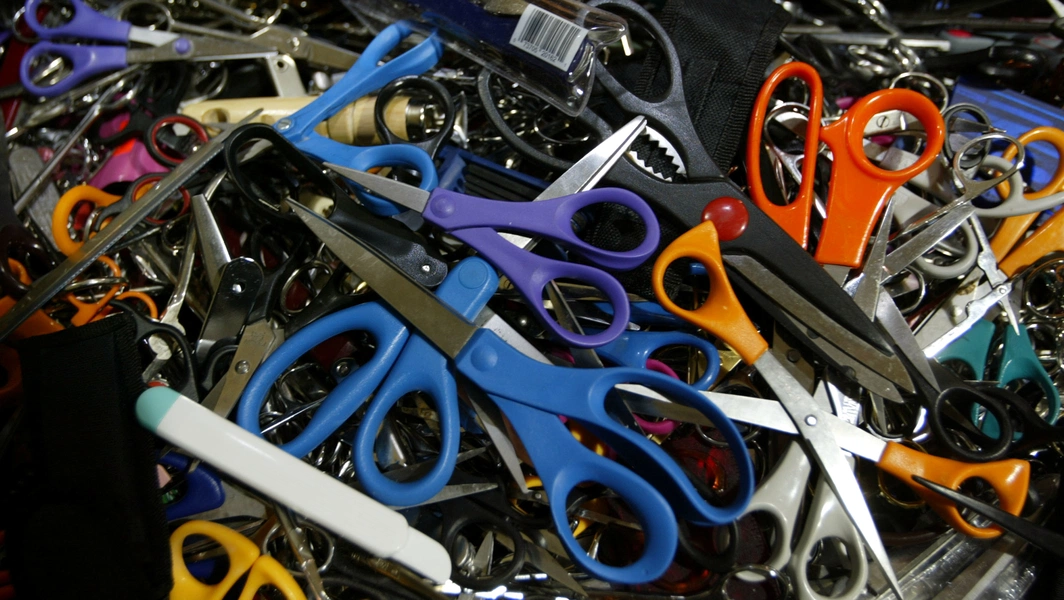 24 TSA rules on prohibited carry-on items