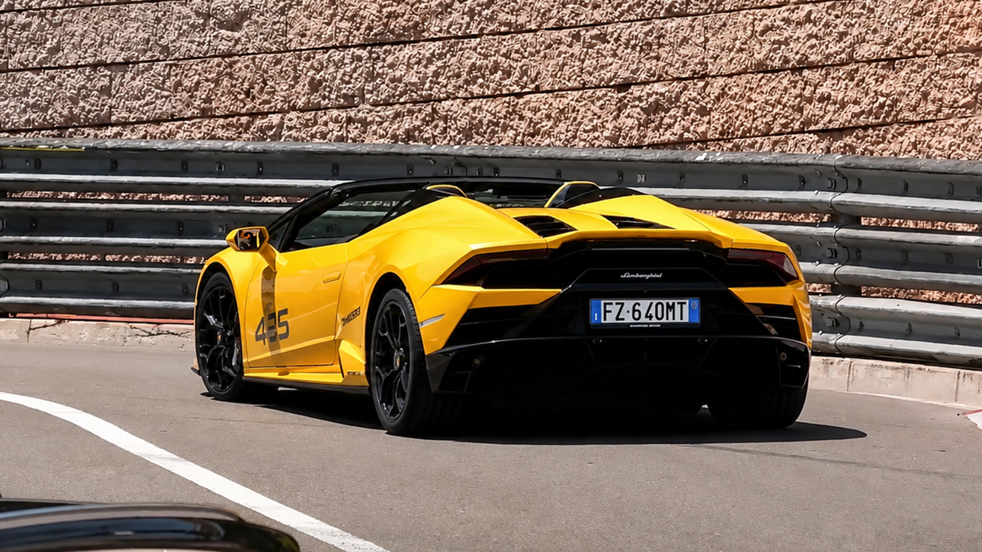 Millionaire cruising Monaco in a Lamborghini Huracán