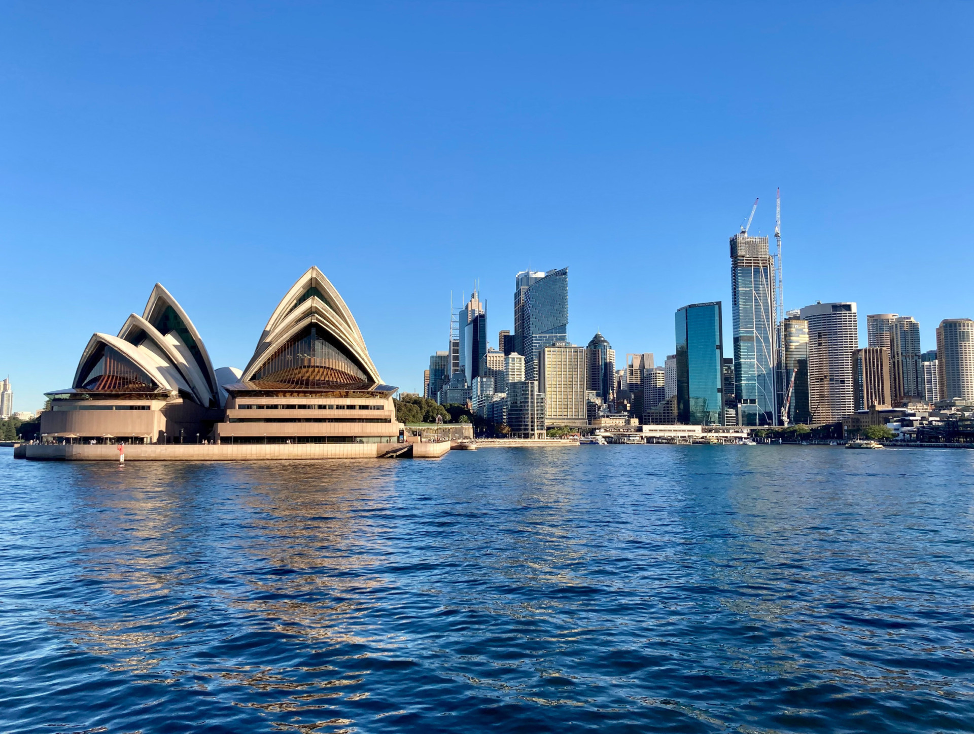 Which countries do the most people want to relocate to?