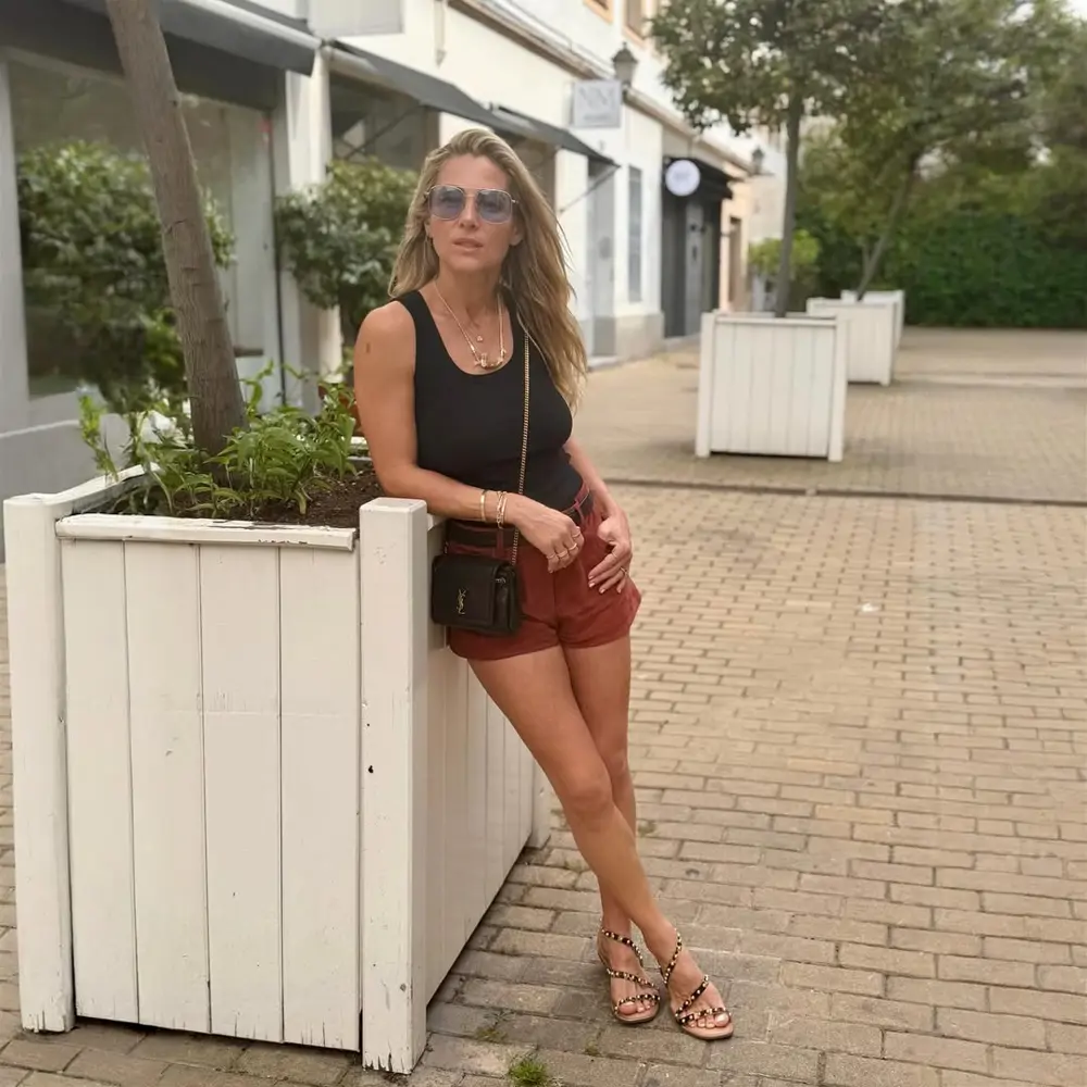 Elsa Pataky tiene sandalias elegantes para cada ocasión del verano