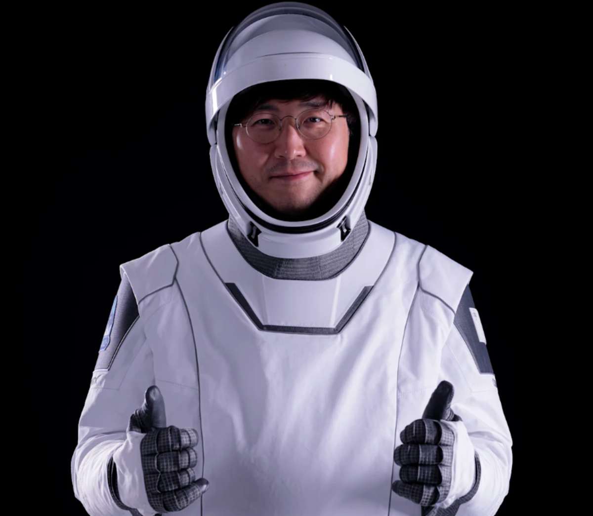 SpaceX names Bitcoin tycoon as commander of its first crewed Mars ...
