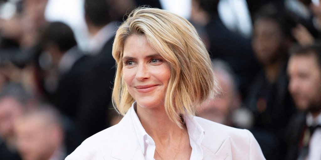 Alice Taglioni partage un moment complice derrière son piano, avec son fils