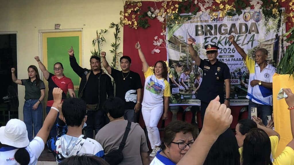 Cebu City police provide security for Brigada Eskwela kickoff