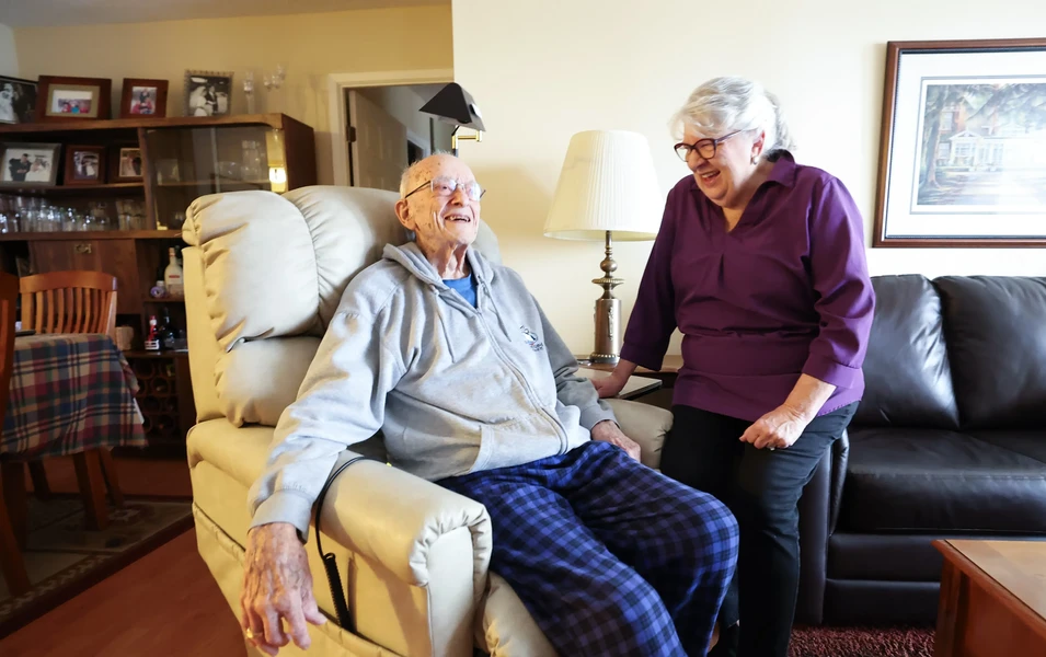 Decluttering tips to prepare for retirement move