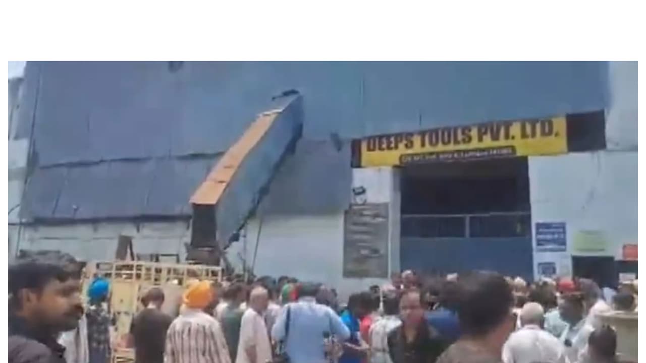 Punjab: 3 dead in Ludhiana gas leak; 1 killed in Amritsar fire