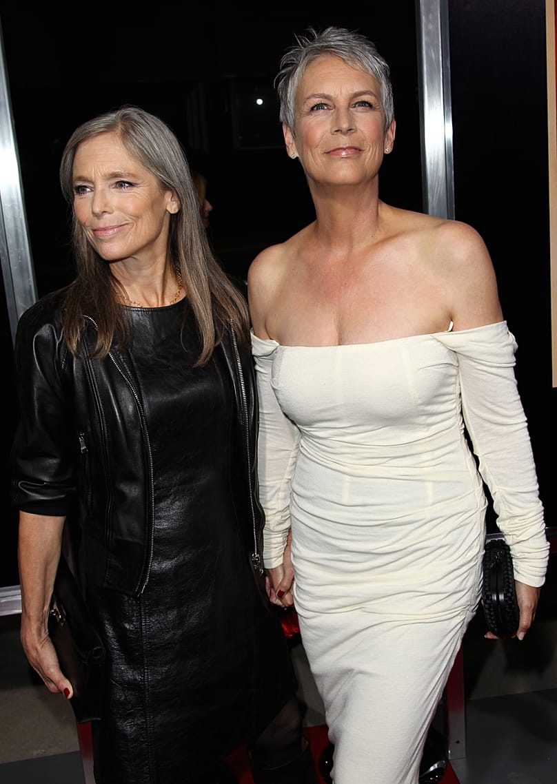 Jamie Lee Curtis mourns actress sister Kelly Curtis, dead at 69