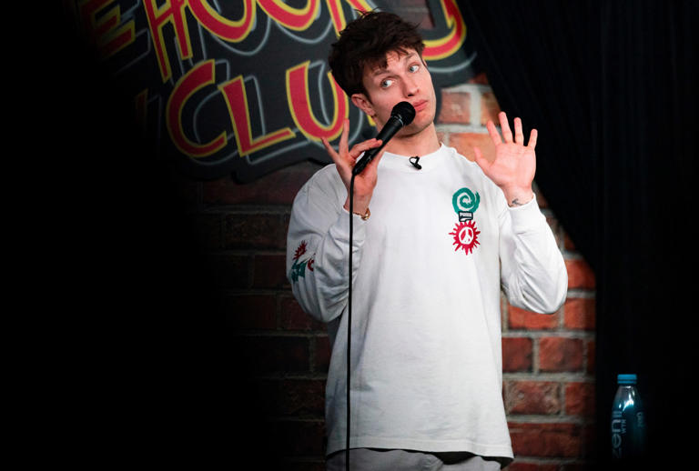 Matt Rife nearly causes Patriots disaster at Drake Maye charity event