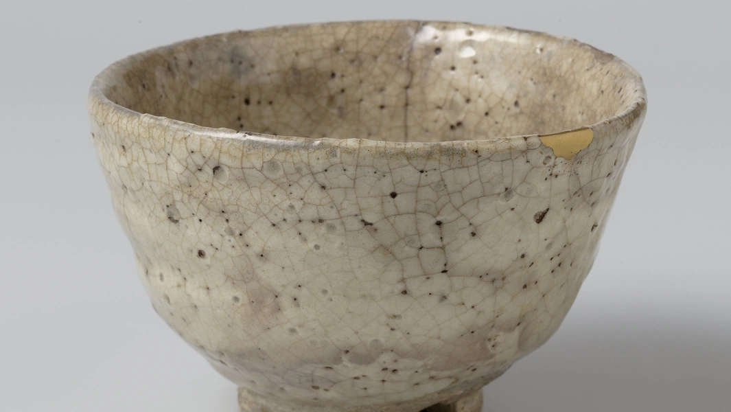 Kintsugi workshops in Pune and Delhi turn flaws into art