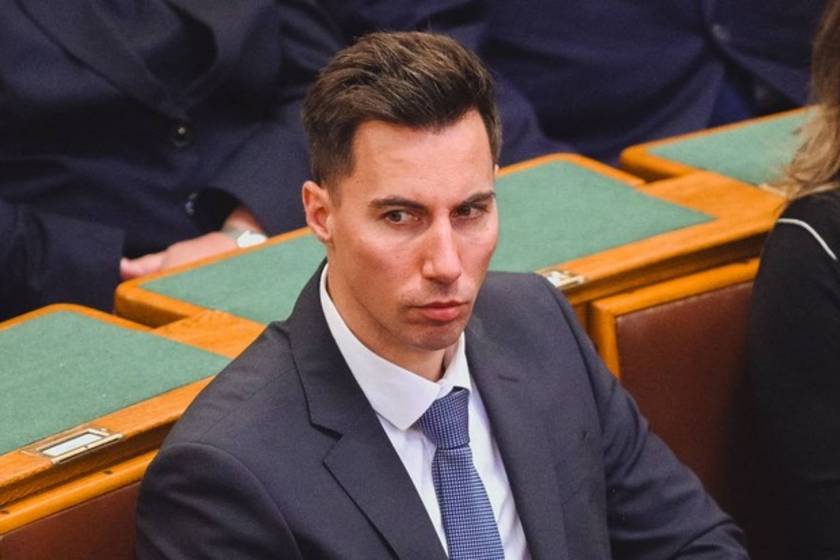 Íme Radnai Márk bombázó barátnője: Délia olyan, mint egy modell a közös ...