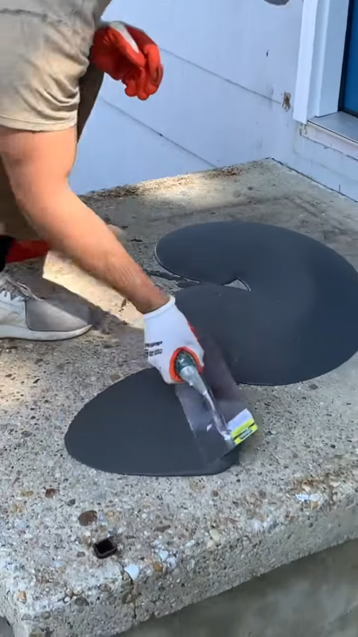 CRAZY Curb Appeal Transformation w_ 78 bags of Concrete!