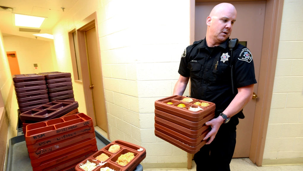 17 common and unusual foods in US jails