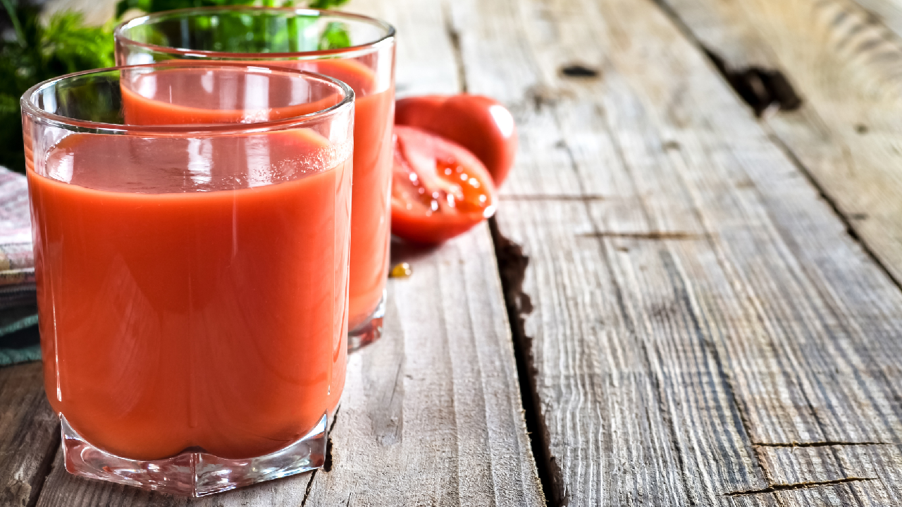 Tomato-soy juice may reduce chronic inflammation, new study says