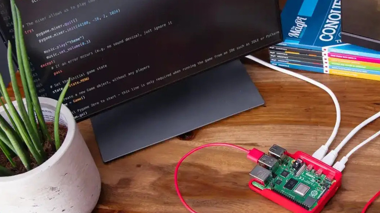 6 cool projects you can do with a Raspberry Pi and display