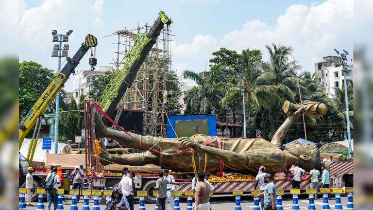 Kolkata's 70-foot Lionel Messi statue removed over safety concerns
