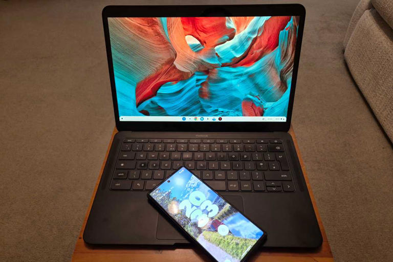I ditched Windows for a Chromebook—and it fixed my biggest PC frustrations