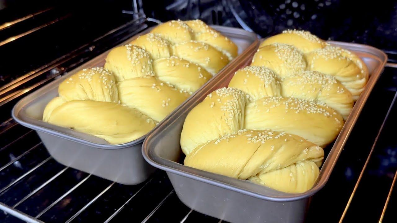 Fluffy knotted bread with filling made so easy