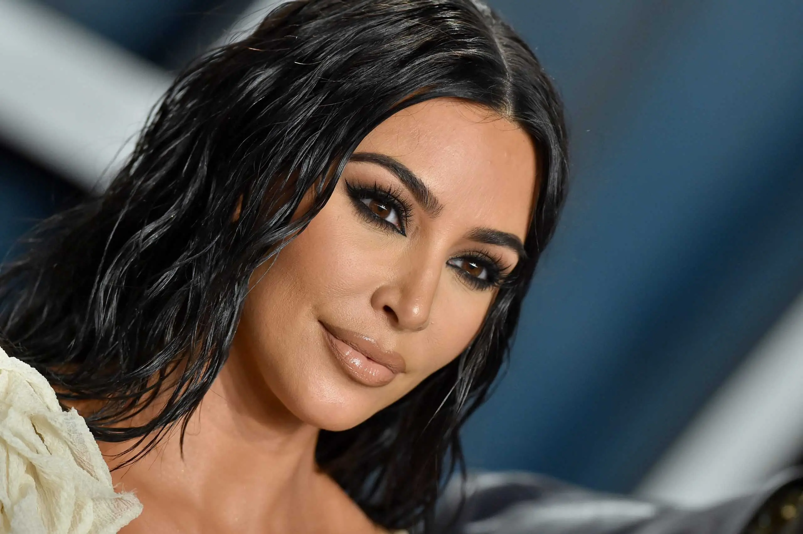 Kim Kardashian y Kris Jenner rescatan looks de archivo para una cena ...