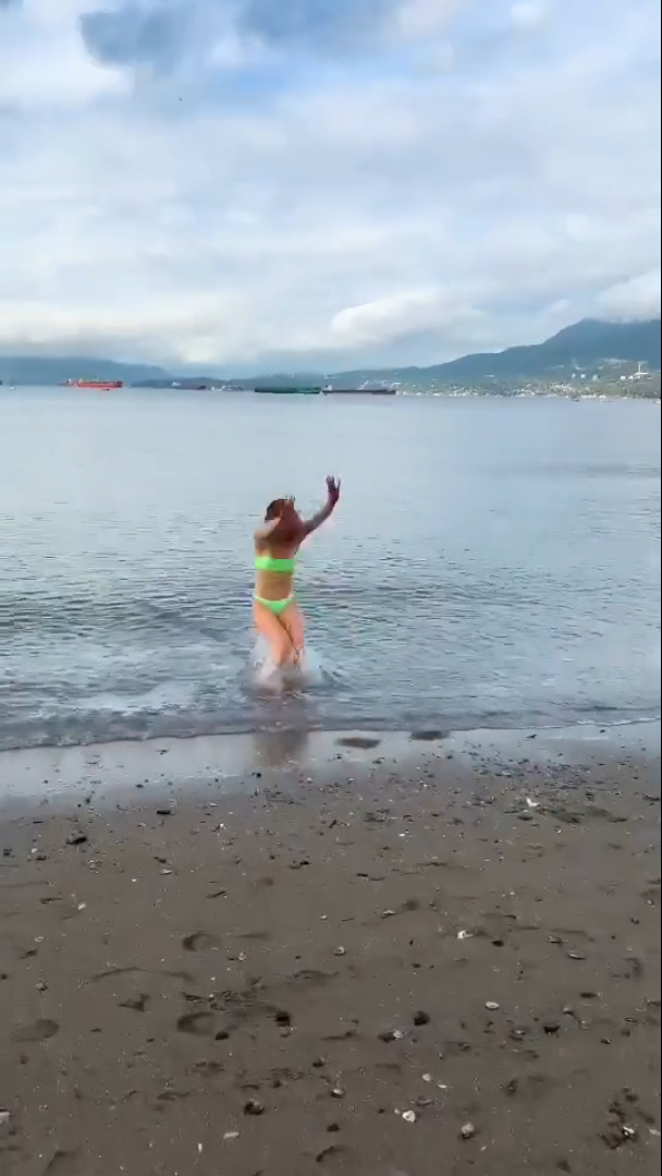 Polar plunge