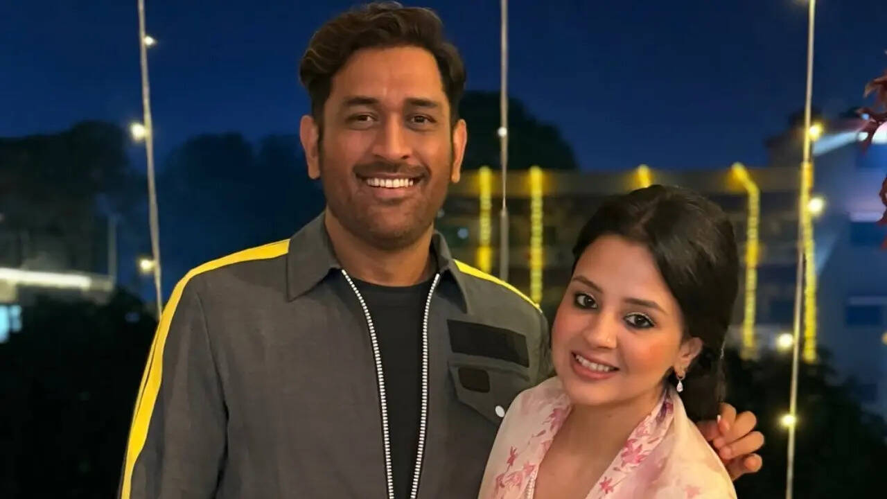 Love quote of the day by Sakshi Dhoni: 'When you are in love, you can't ...
