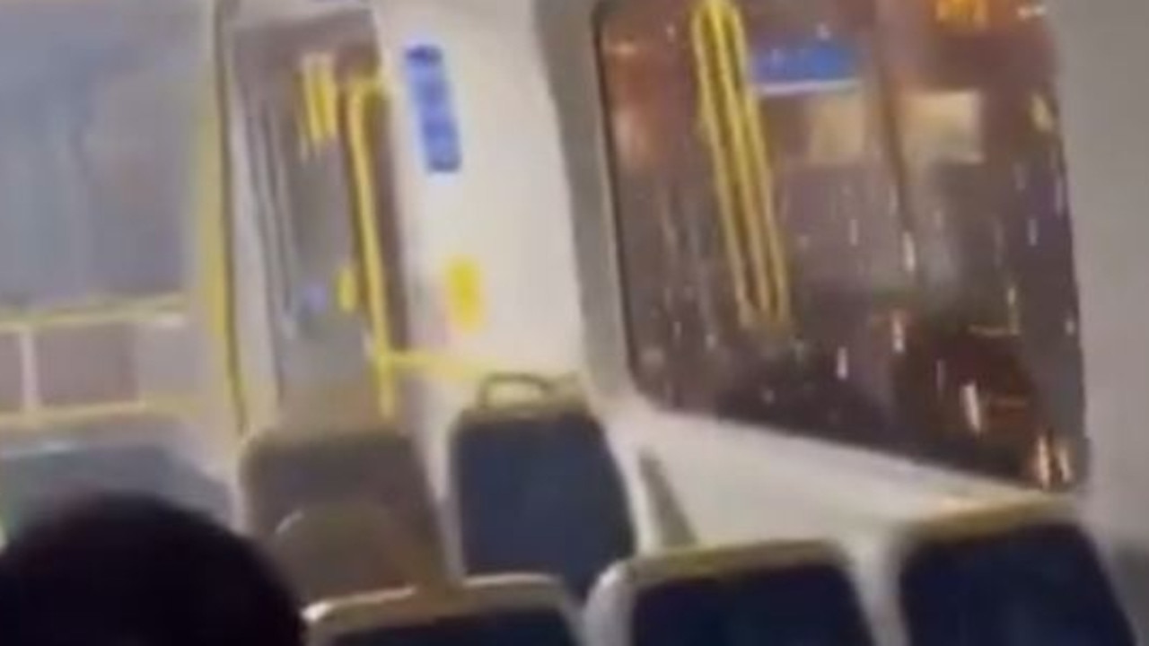 Passengers trapped after train power fault