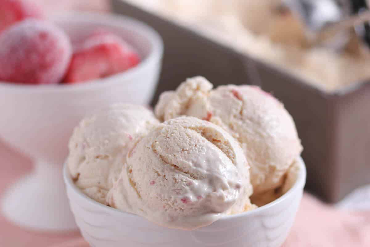 9 frozen treats perfect for sharing on a long hot summer day