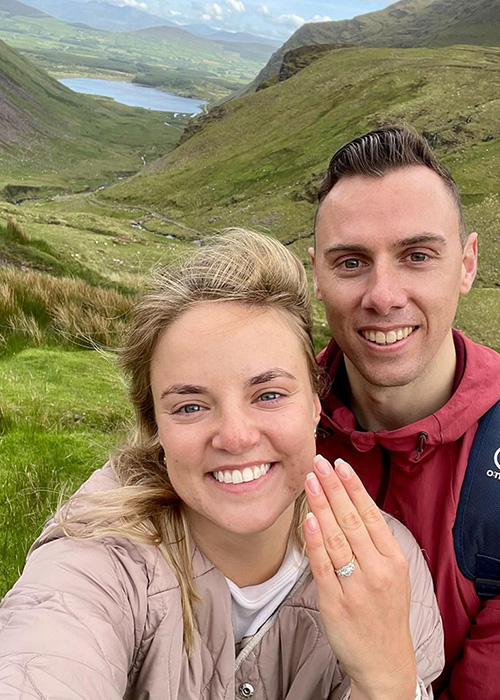 Former Limerick hurler pops the question in stunning country setting