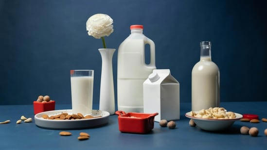 World Milk Day 2026: Orthopaedic surgeon explains which milk is most ...