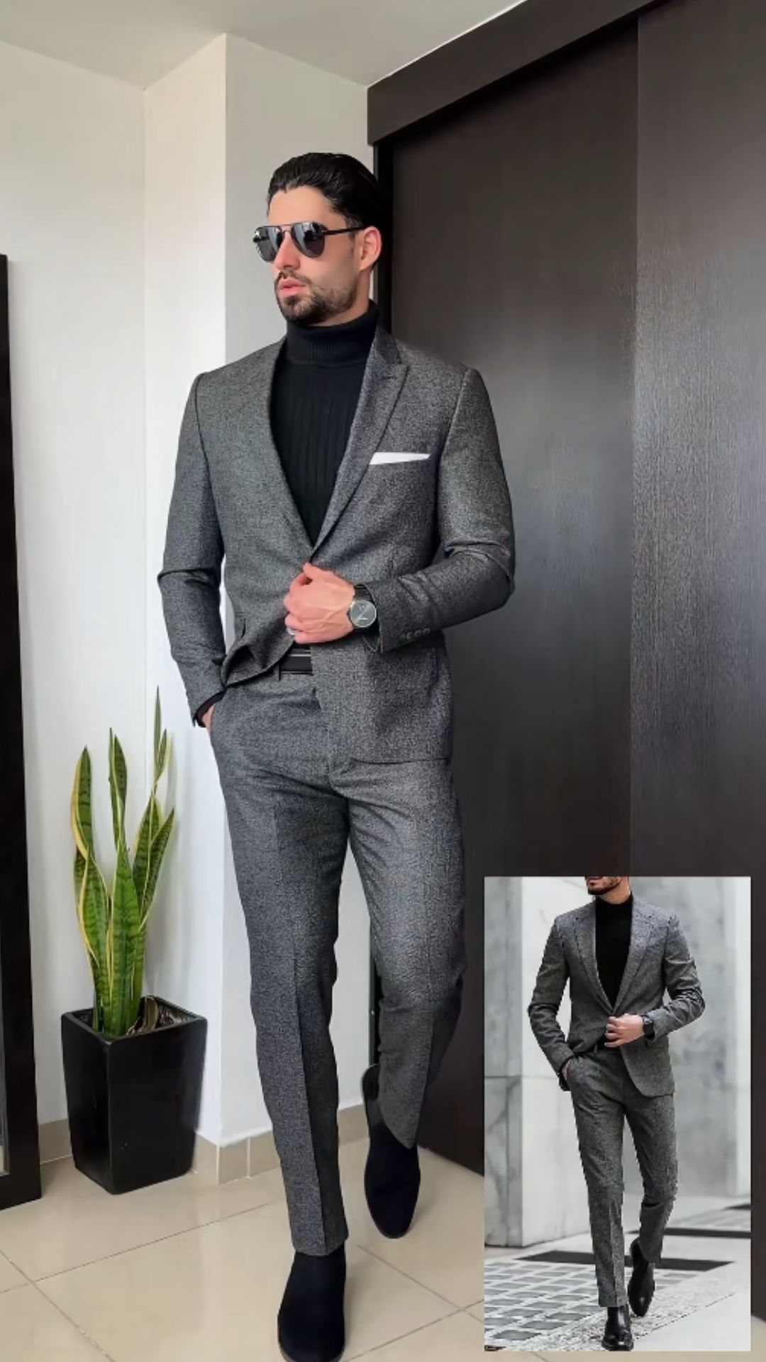 Cómo lucir elegante con traje gris y cuello tortuga
