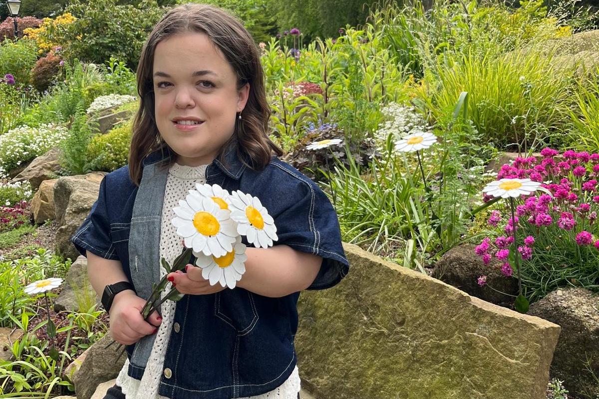 New 'Dedicate a Daisy' tribute launched at Harrogate hospice to honour ...