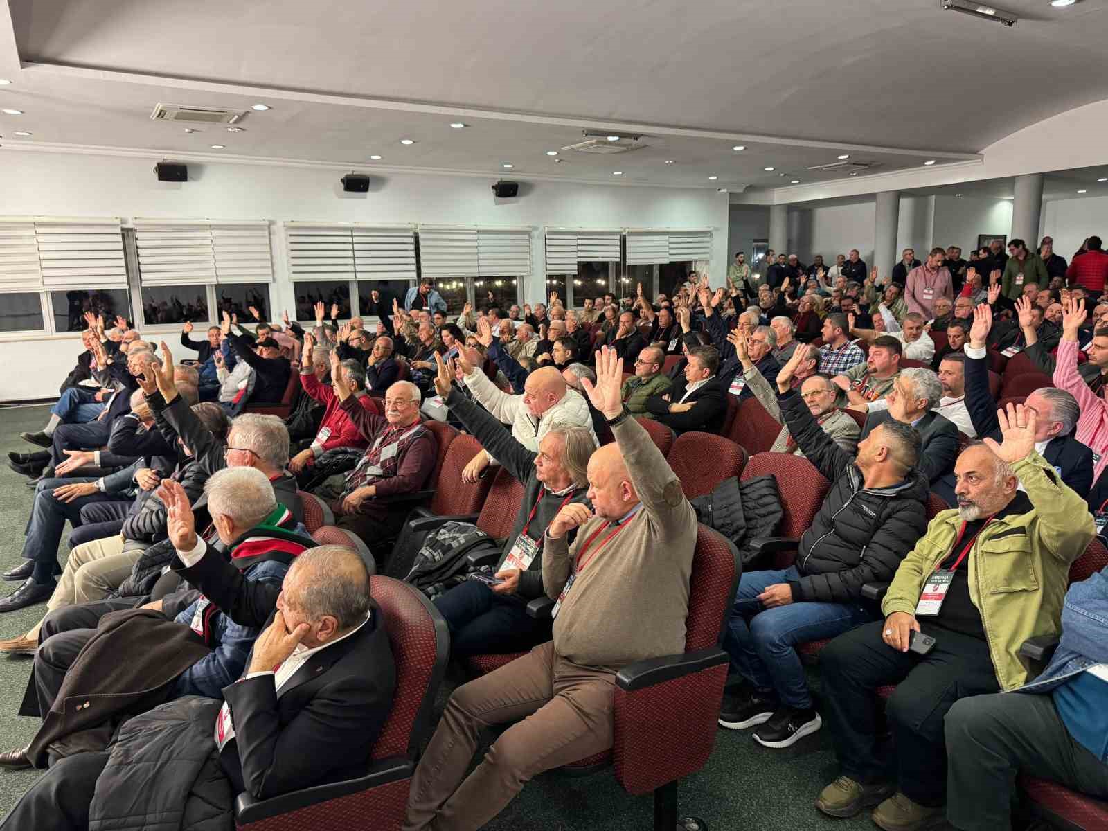 Karşıyaka’da yarın mali kongre yapılacak