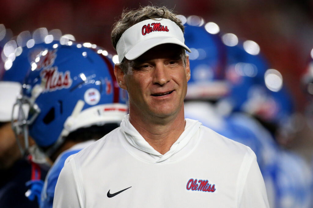 He was 3rd string: Controversial HC Lane Kiffin’s son trolls him over ...