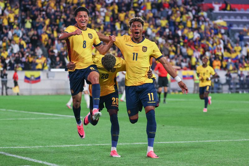 Soccer-humble roots fuel Ecuador's World Cup hopes