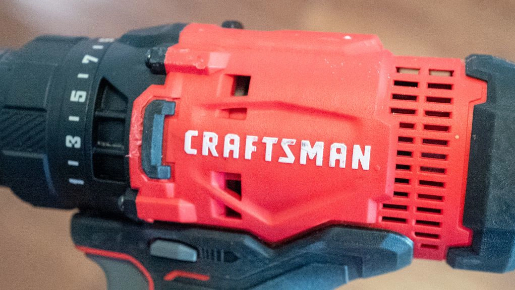 5 Lowe’s tools every DIYer needs
