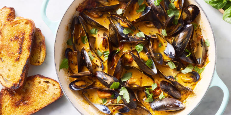 Marry me mussels are sure to snag you an extra carat or two