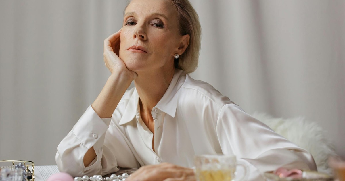 How women's dating standards really change as you get older