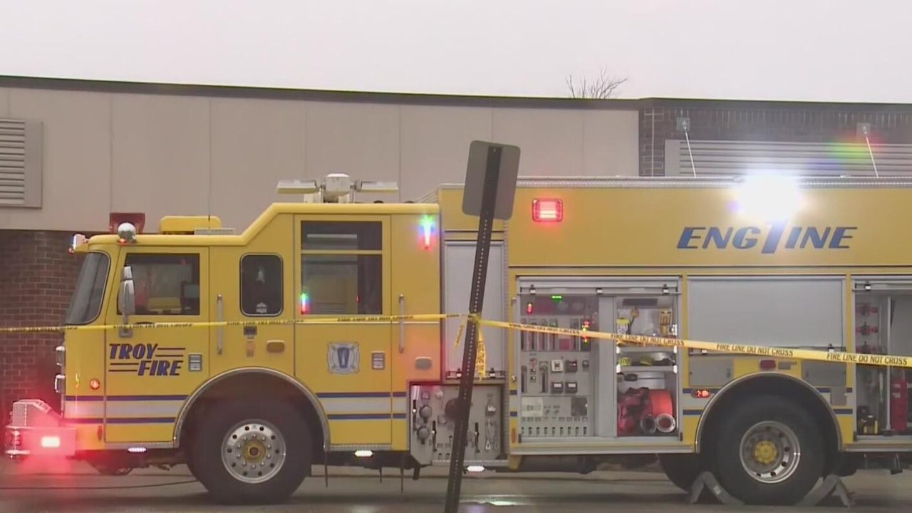 Pretrial set in hyperbaric chamber death