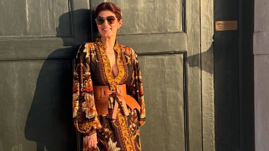 Twinkle Khanna urges people to 'travel lighter this year': 'Heavier the ...