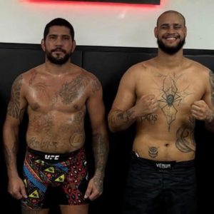 Alex Pereira got pieced up in sparring 😳