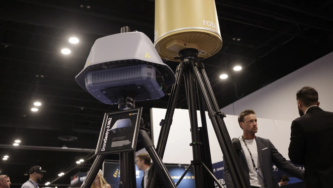Pentagon deploys laser counter-drone systems, awards SpaceX $4.16B deal