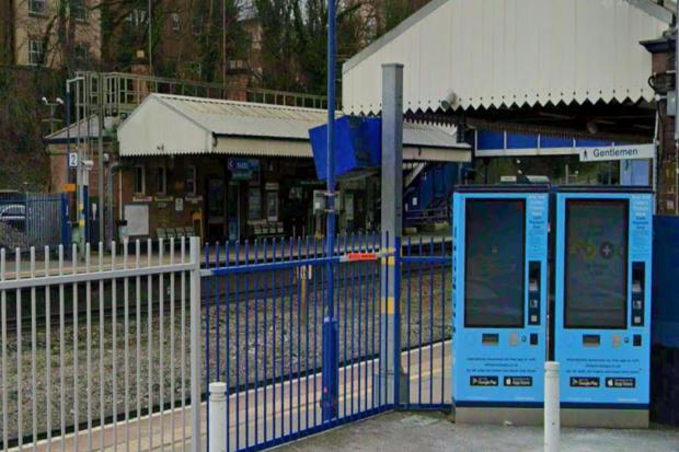 Train hits obstruction on Bucks railway line as passengers warned of ...